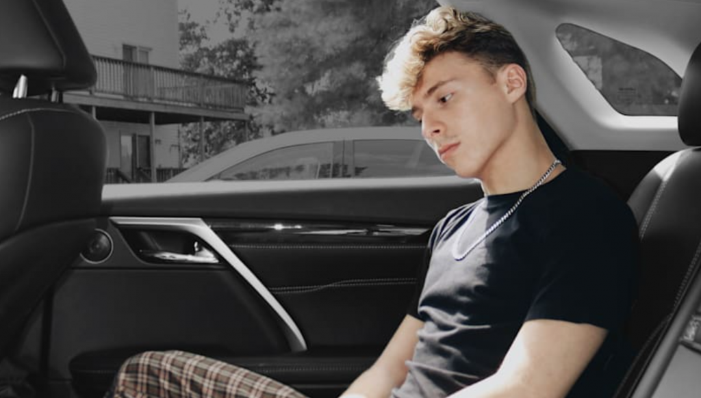 Angelo David unveils the outstanding “B & W”