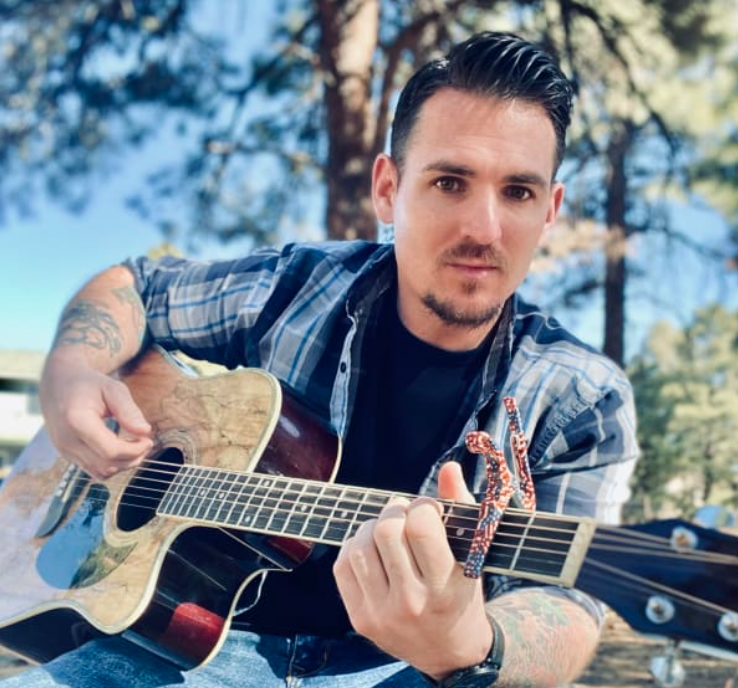 A pleasant musical journey with Sean Saint Velvet’s music