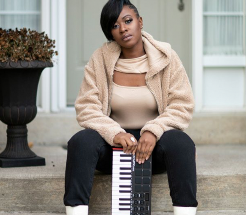 DESARAE DEE shares the epic “Triumph”