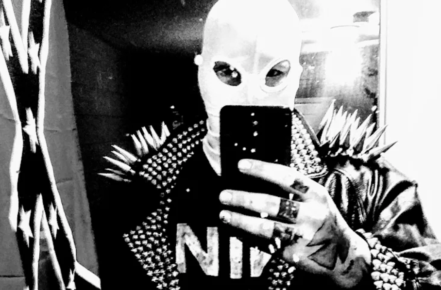 Dive into the incredible world of Skag